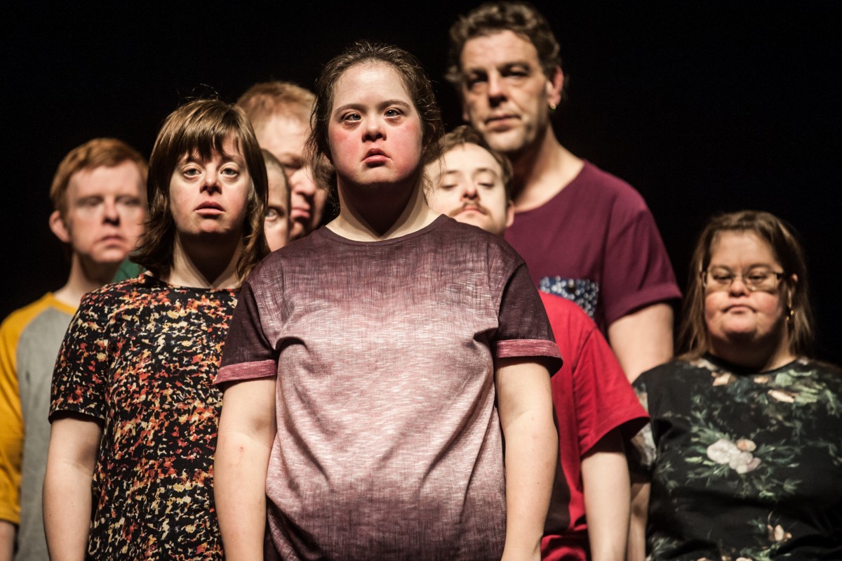 Verdwaald (Eva Bal/Kopergietery) en To Belong (Koen De Preter/STAP ...